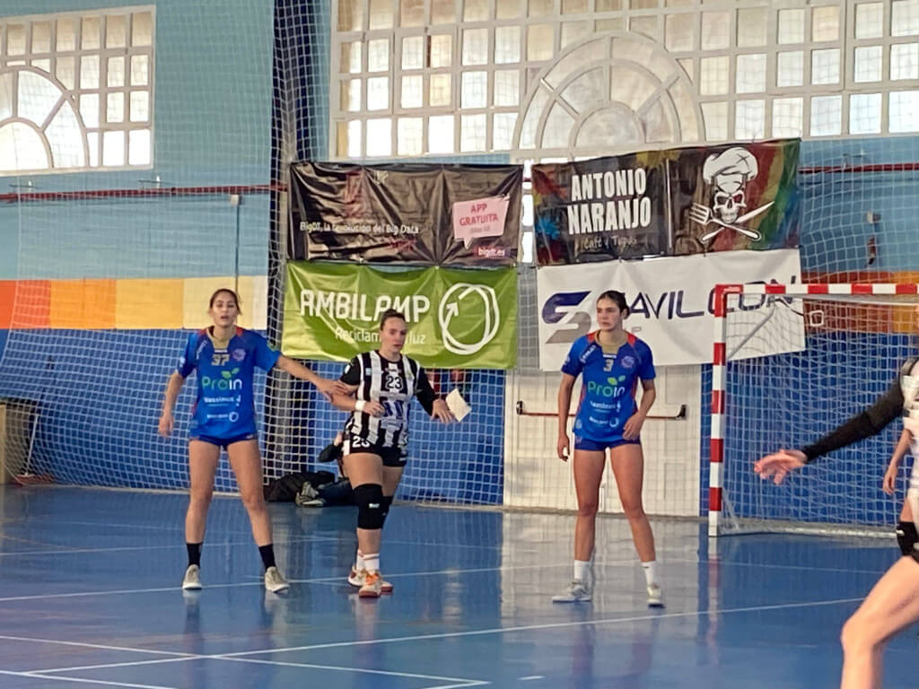 El BMM5 PROIN femenino no dio opciones al rival Vivir en Montequinto