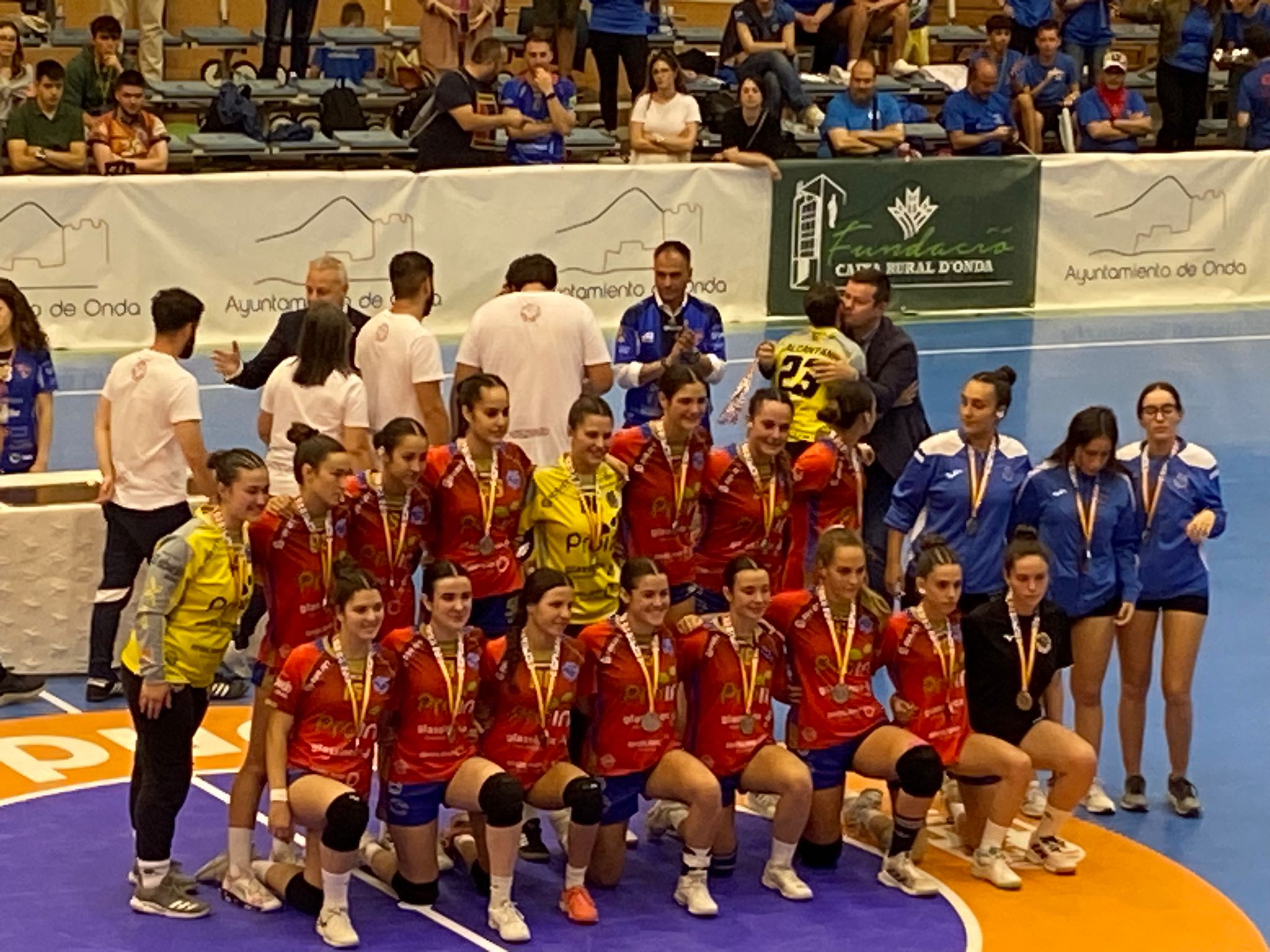 Bm Montequinto femenino, subcampeón de España juvenil Vivir en Montequinto